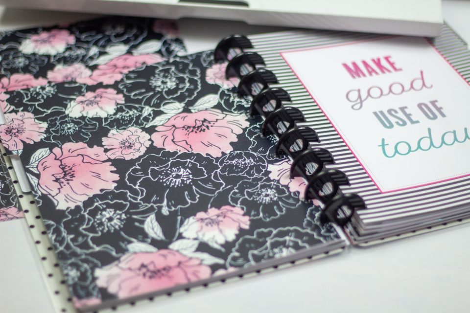 How To Make Personal Planner Dividers Using Dollar Tree Binders ⋆