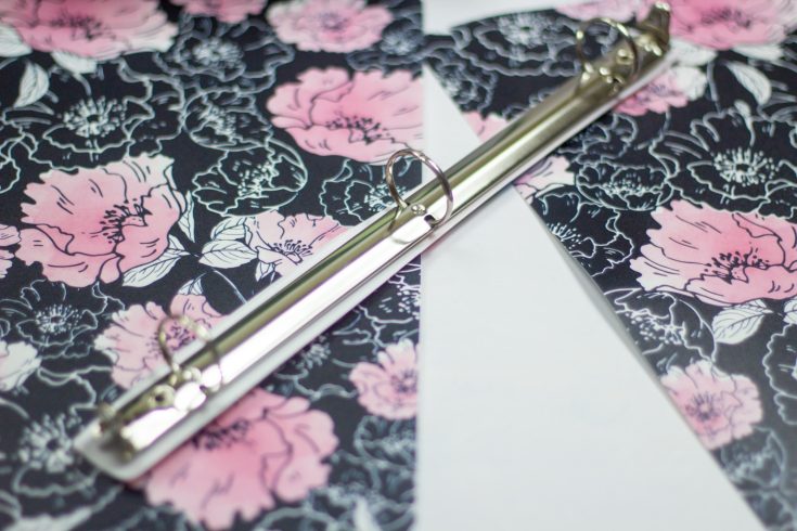 How To Make Personal Planner Dividers Using Dollar Tree Binders ⋆
