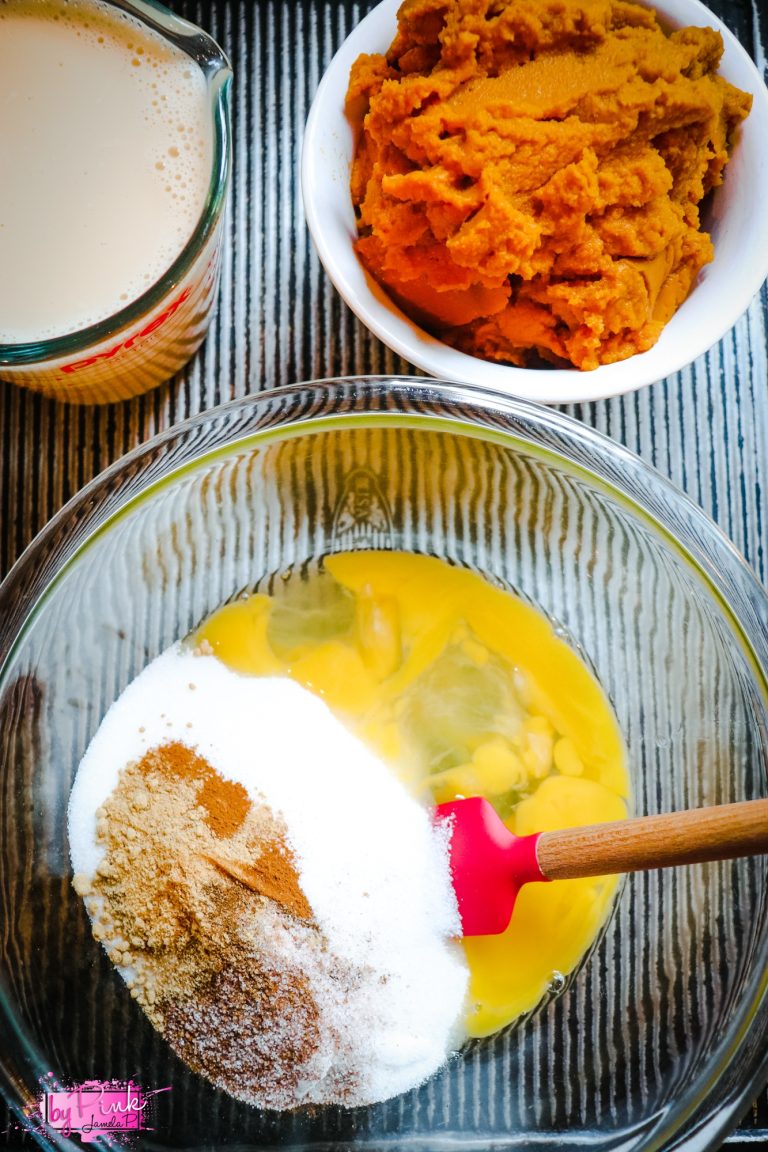 How To Make Delicious Mini Pumpkin Pies ⋆ by Pink